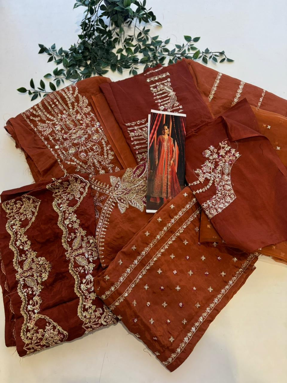 Afrozeh Premium Luxe Unstitched Suit-1 – Pehnava Lawns